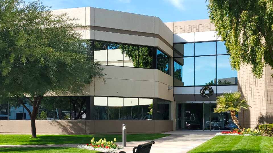 Camelback Lakes Corporate Center - AzBiltmore | Arizona Biltmore ...